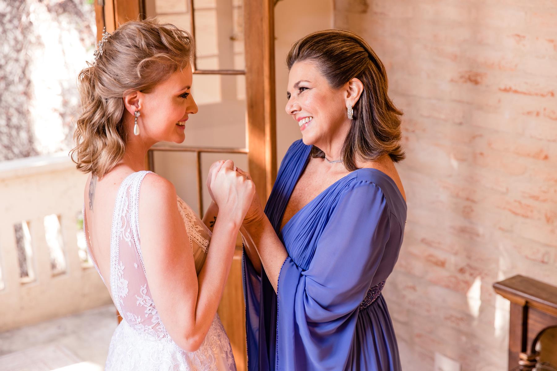 10 Modelos de Vestidos para Mães de Formandos | Arthur Caliman